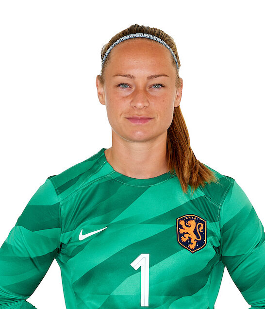 Ellen Romy Van Den Hurk – Beach Soccer Worldwide